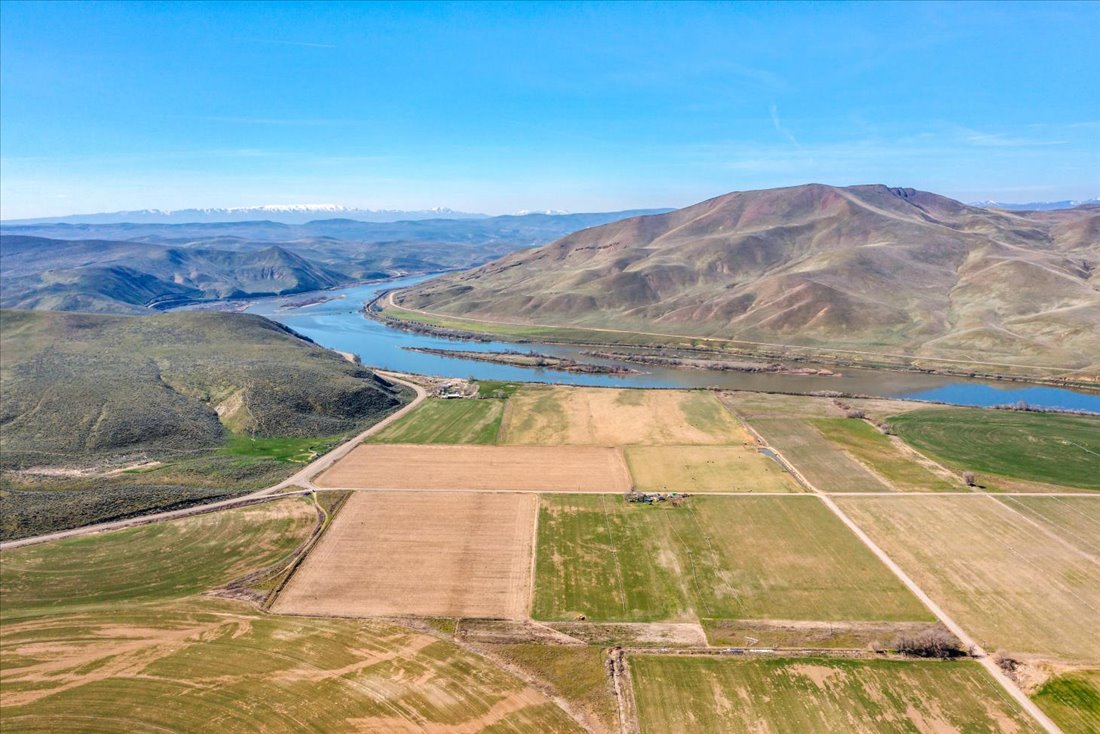 The Oasis at Crawford Ranch | Hayden Outdoors